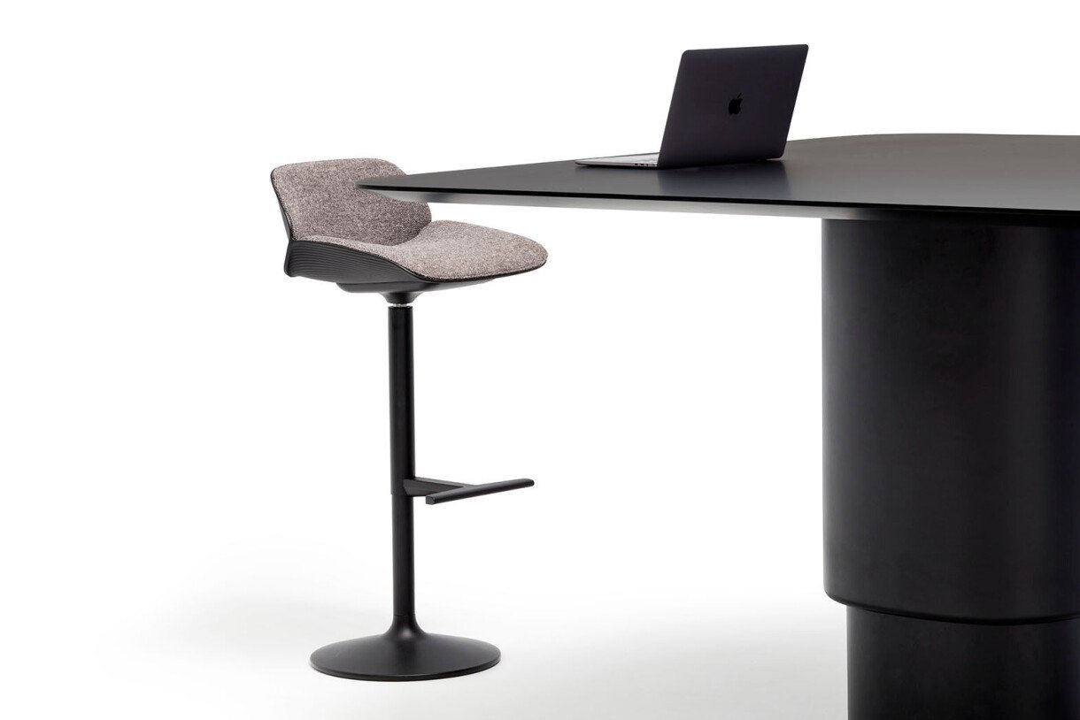 Andreu World Solid Conference Table (B2B) - De Projectinrichter