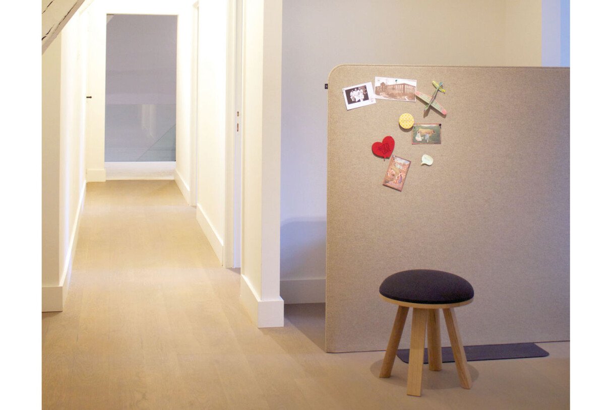 Buzzispace Buzzifree akoestische wand (B2B) - De Projectinrichter