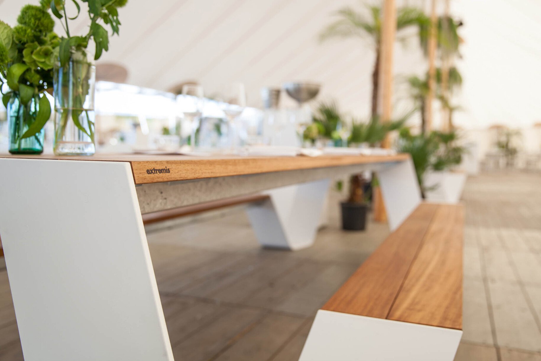 Extremis Hopper picknickbank (B2B) - De Projectinrichter