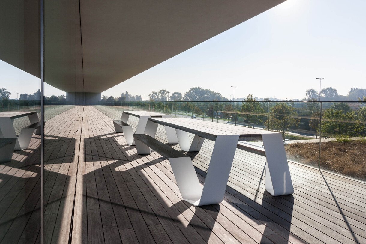 Extremis Hopper picknickbank (B2B) - De Projectinrichter