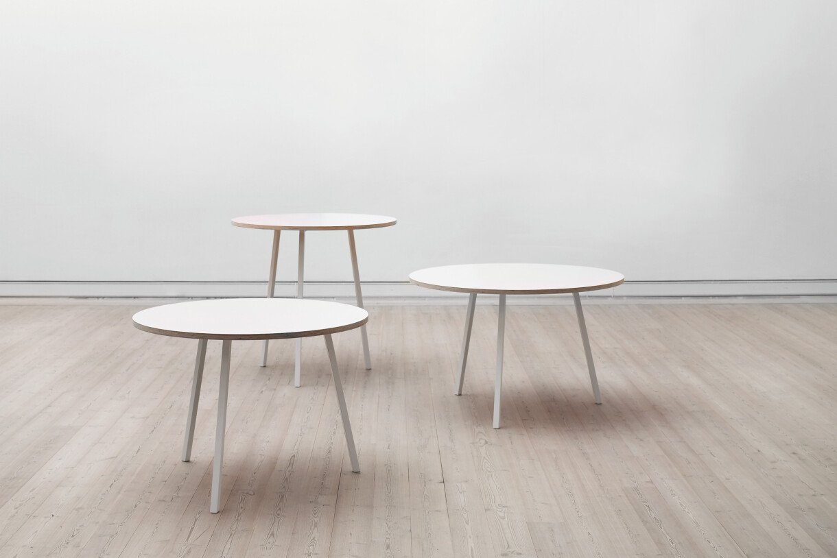 HAY Loop Stand tafels en kapstok (B2B) - De Projectinrichter