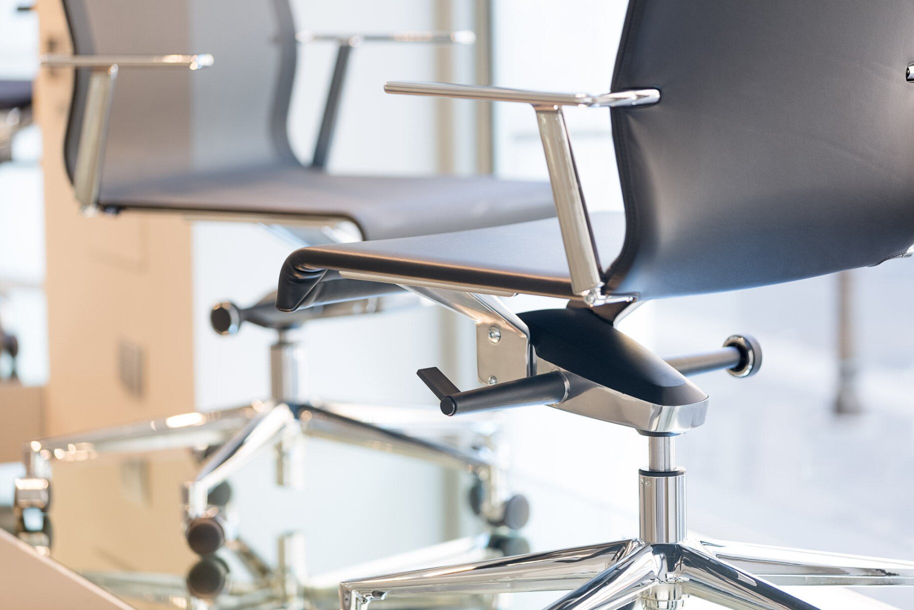 ICF Stick stoelen met diverse onderstellen (B2B) - De Projectinrichter