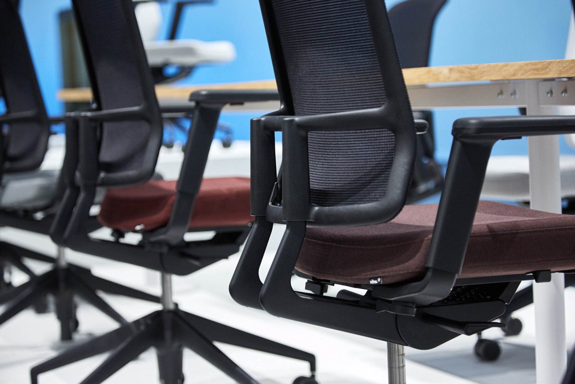 Vitra AM Chair bureaustoel (B2B) - De Projectinrichter